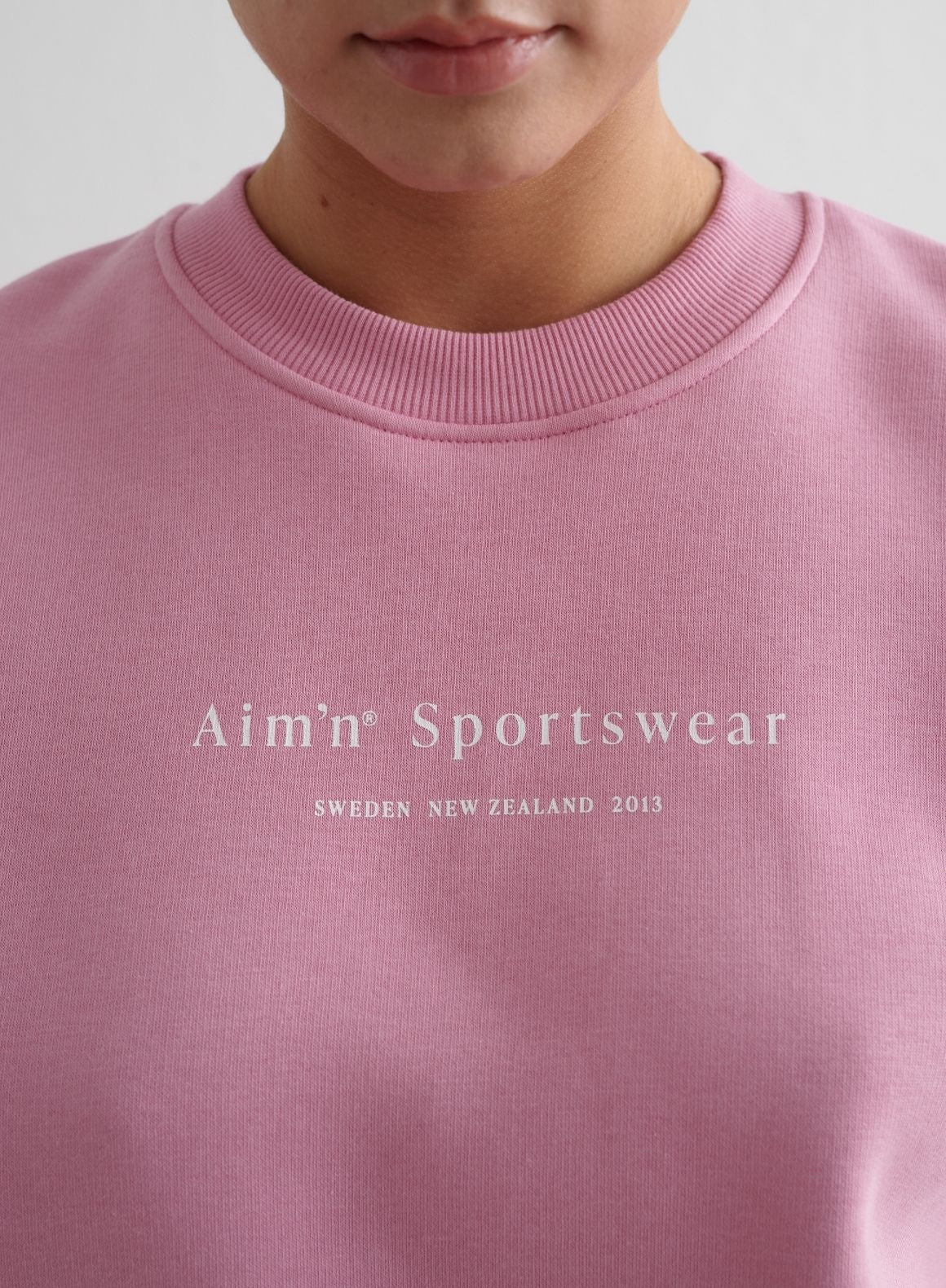 Desert Rose Serif Sweatshirt – AIMN NZ