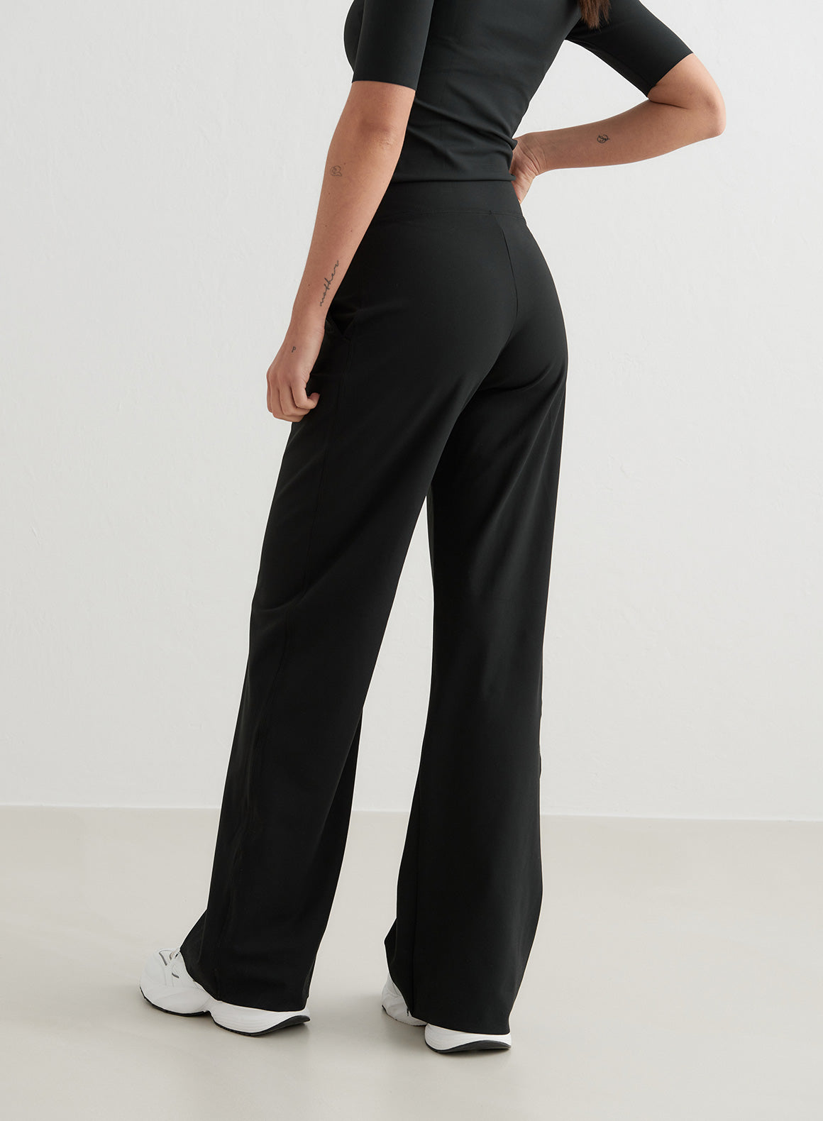 BLACK SENSE WIDE PANTS – AIMN NZ