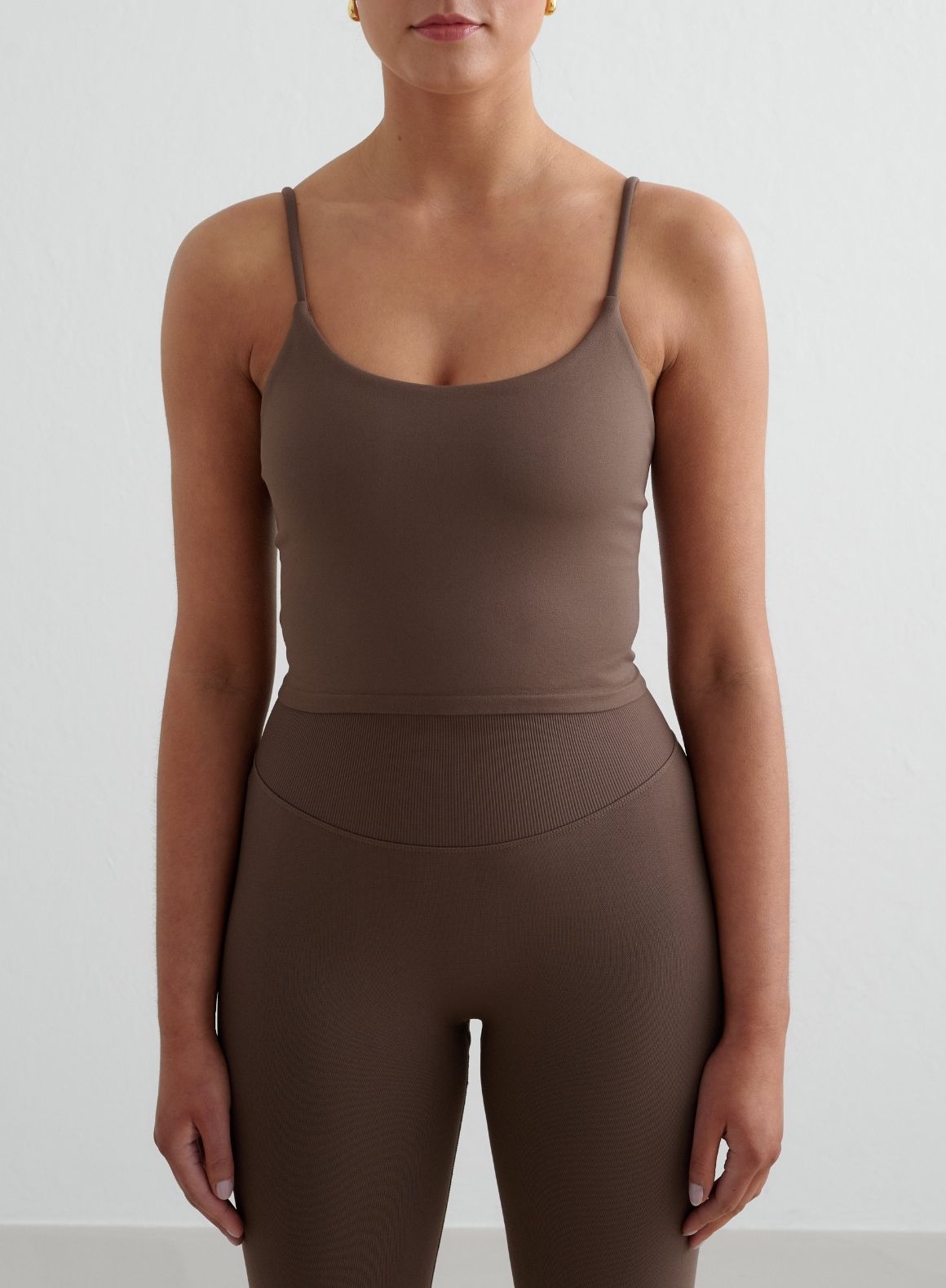 Macchiato Shape Seamless Strap Singlet – AIMN NZ