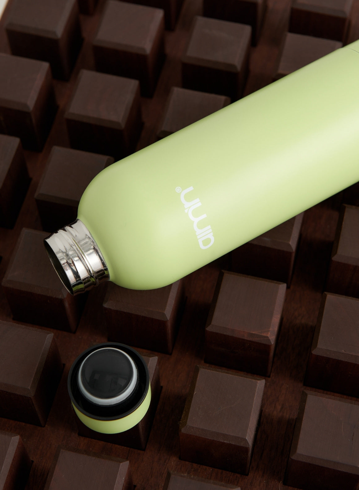 Matcha Core Water Bottle – AIMN NZ