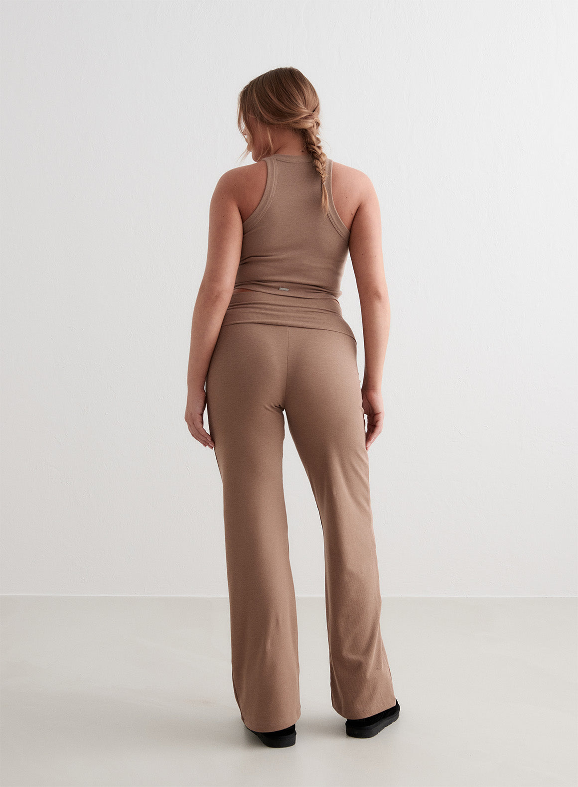 Toffee Melange Ease Ribbed Pants – AIMN NZ